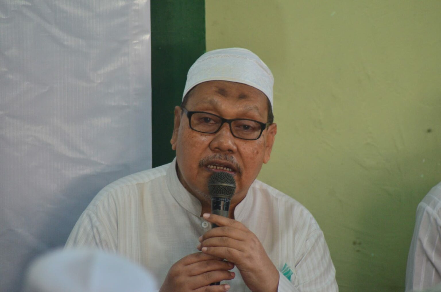 Qomaruddin.com - Website Resmi Pondok Pesantren Qomaruddin